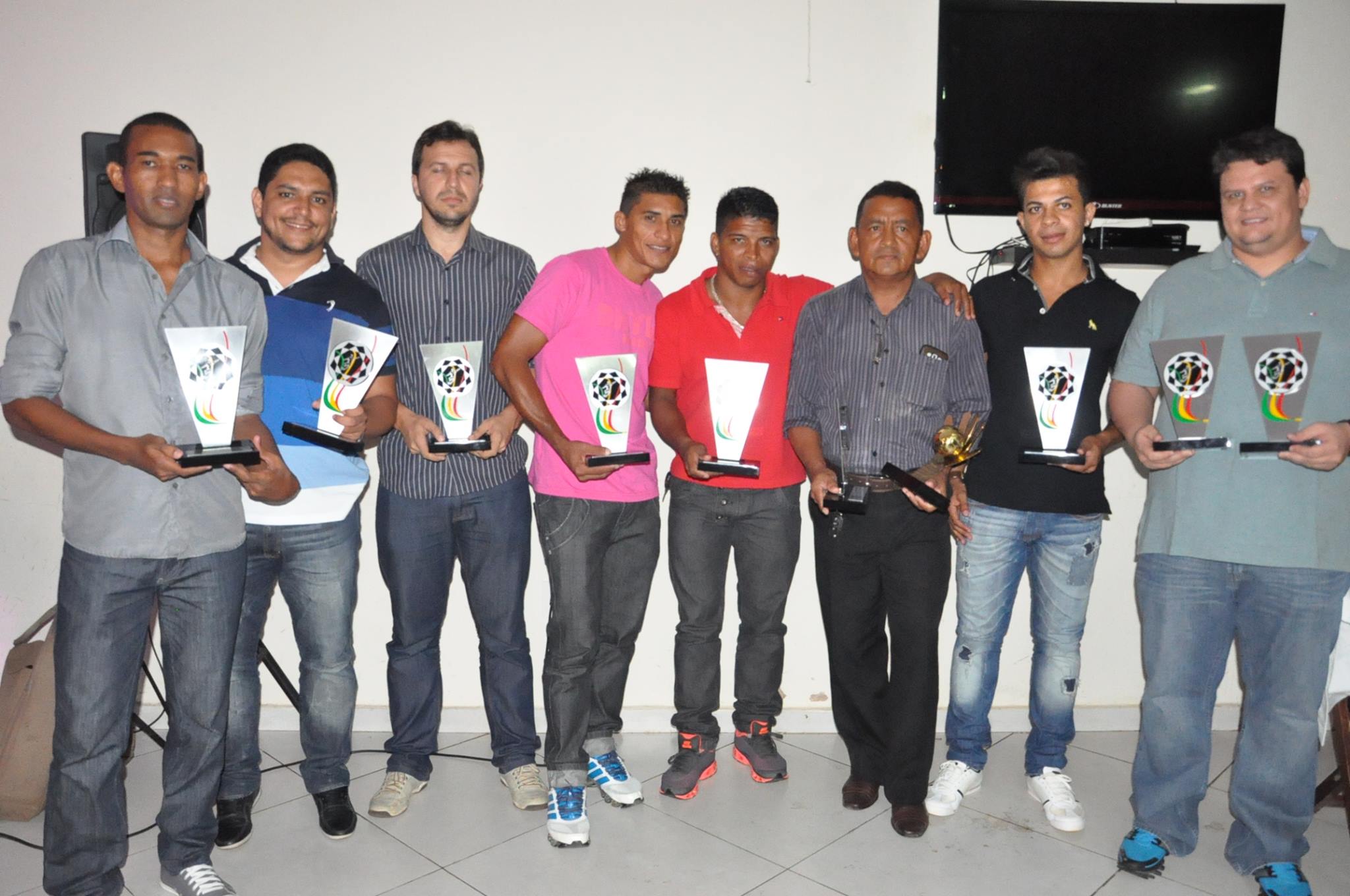 FFAC lança 4ª edição da revista e entrega premiação | ac24horas ...